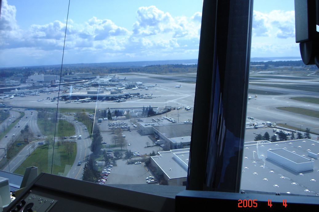 FAA - Human Factors Division | Visibility Tool - Tower photos