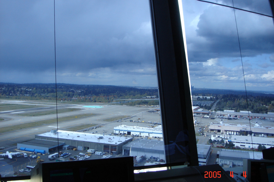 FAA - Human Factors Division | Visibility Tool - Tower photos